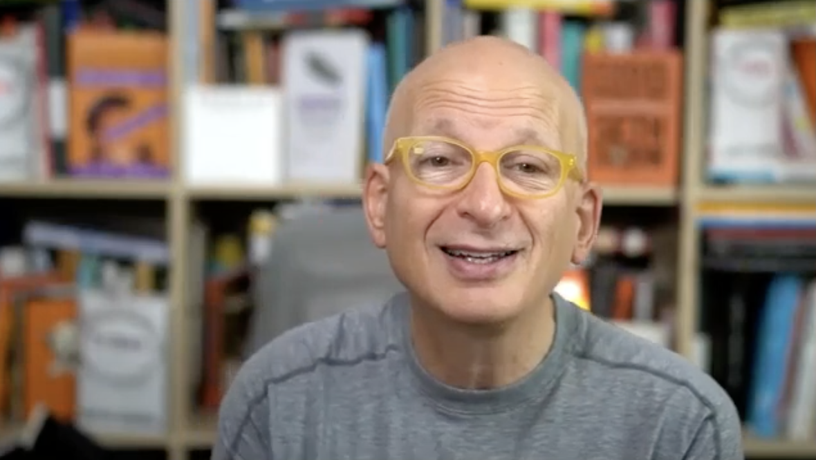 4 Years Ft. Special Guest Seth Godin – Elizabeth Beeli