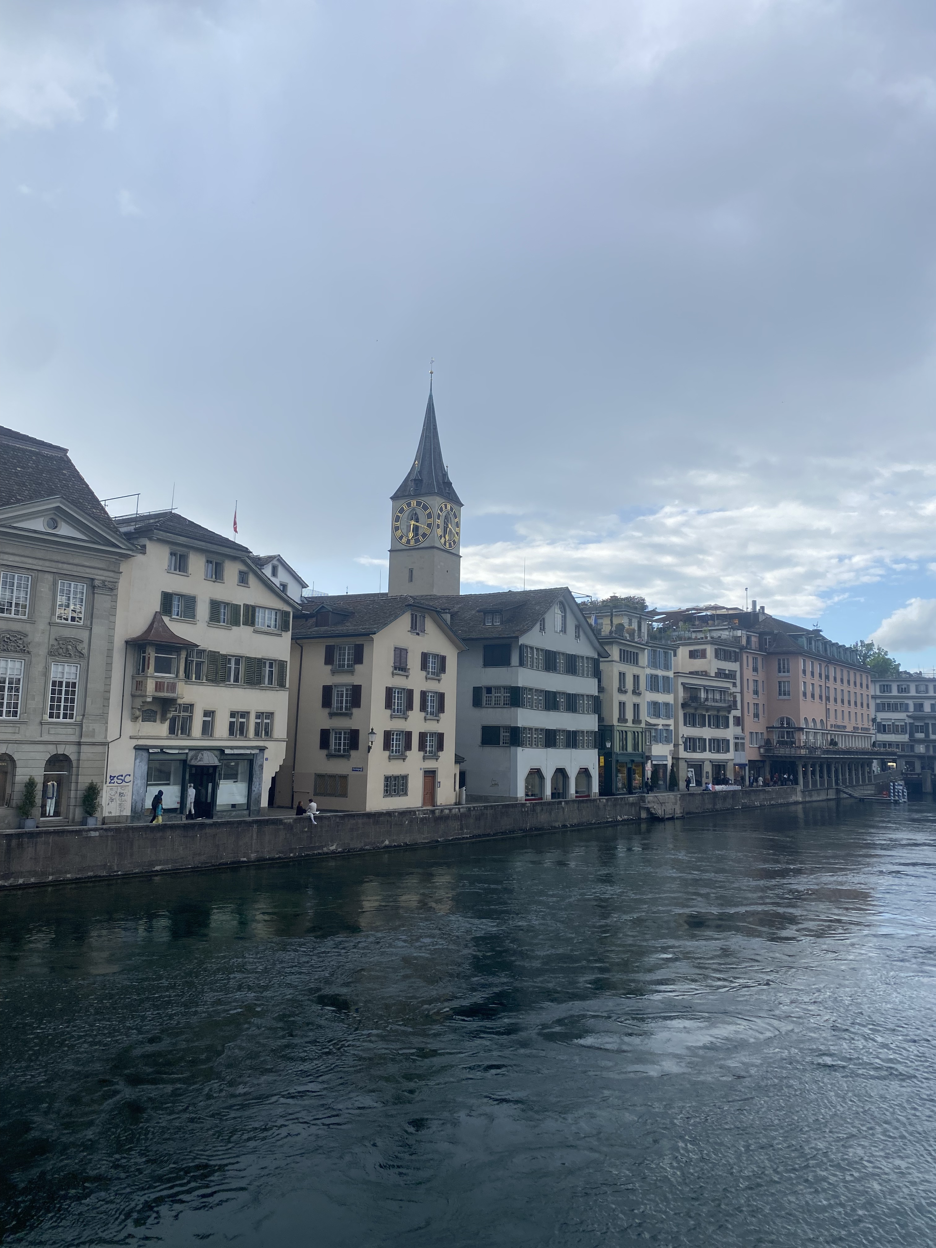 Switzerland Guide – Elizabeth Beeli